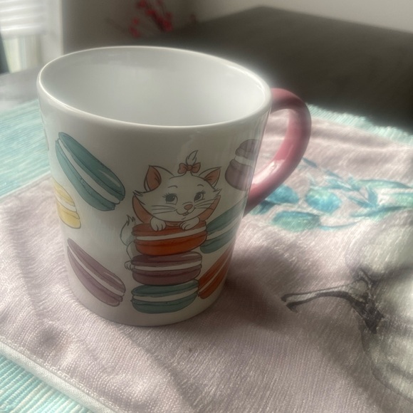 Disney | Dining | Disney The Aristocats Marie Macaroonofficial Coffee ...